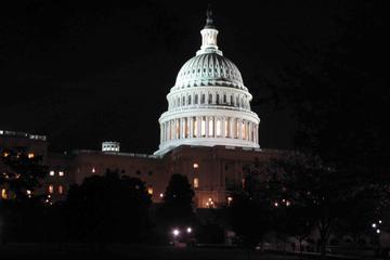 Washington DC Haunted Capitol Walking Tour | TourTipster.com